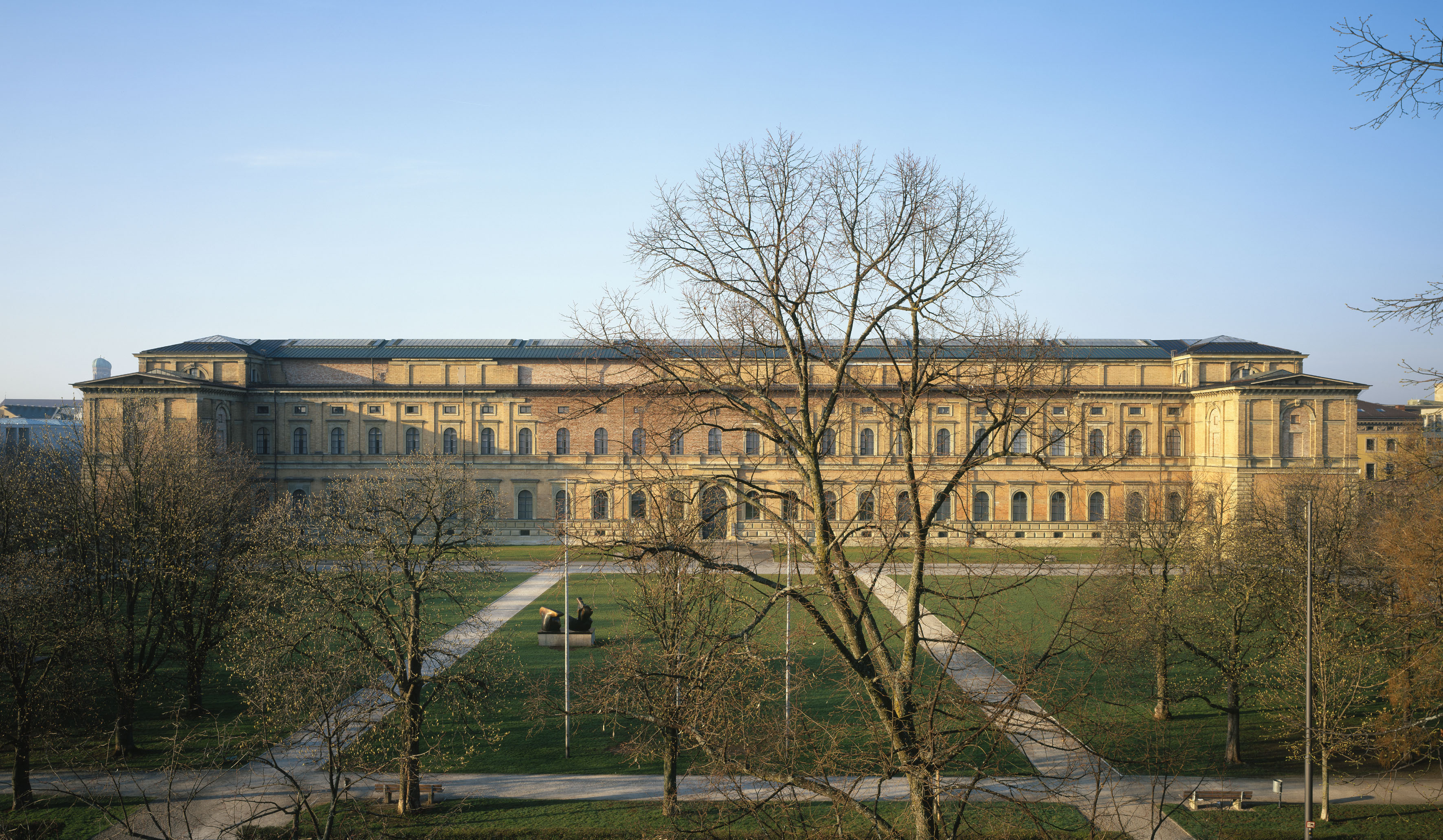 Die Alte Pinakothek und die großen Meister der Kunst